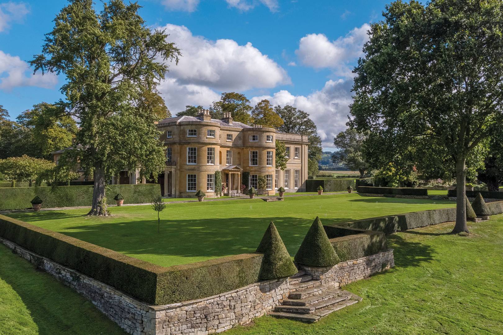 Going, Going, Gone: Wormington Grange's contents are being sold at ...