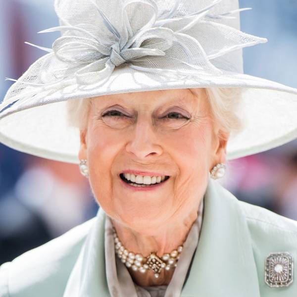 Real story Nerissa and Katherine Bowes-Lyon the Queen's cousins The ...