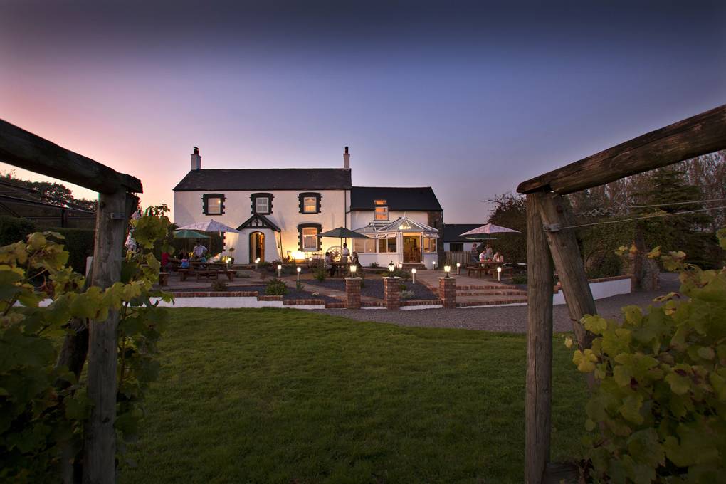 The best vineyards with rooms in the UK | Tatler