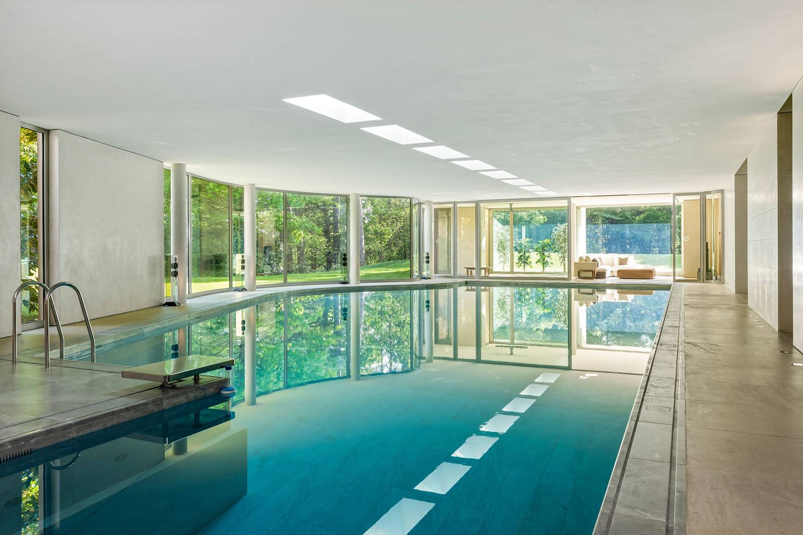 Inside Hamstone House in St George’s Hill, Surrey, the most glamorous ...