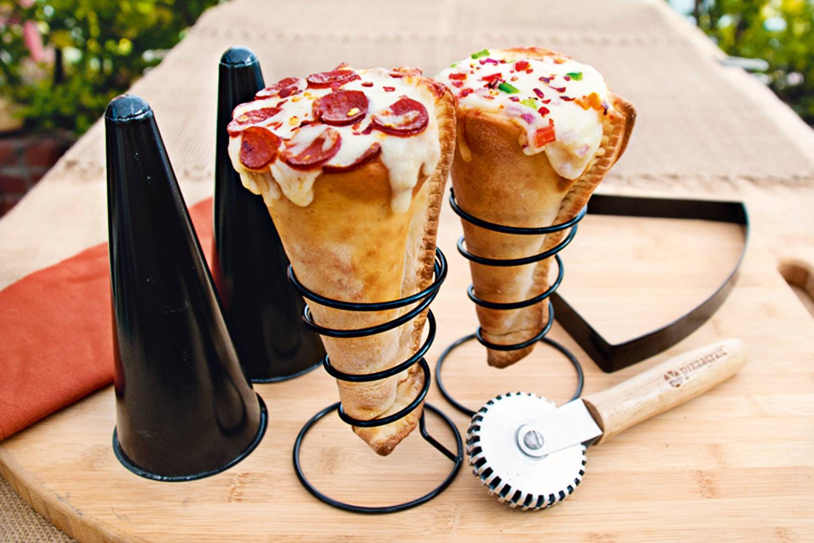 best pizza gadgets: best pizza gifts & accessories | Tatler