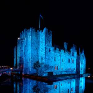 The grandest stately homes light up blue to thank NHS | Tatler