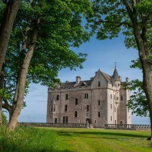 Inside Scotland’s Dalmeny House, family seat of the Hon. Delphi ...