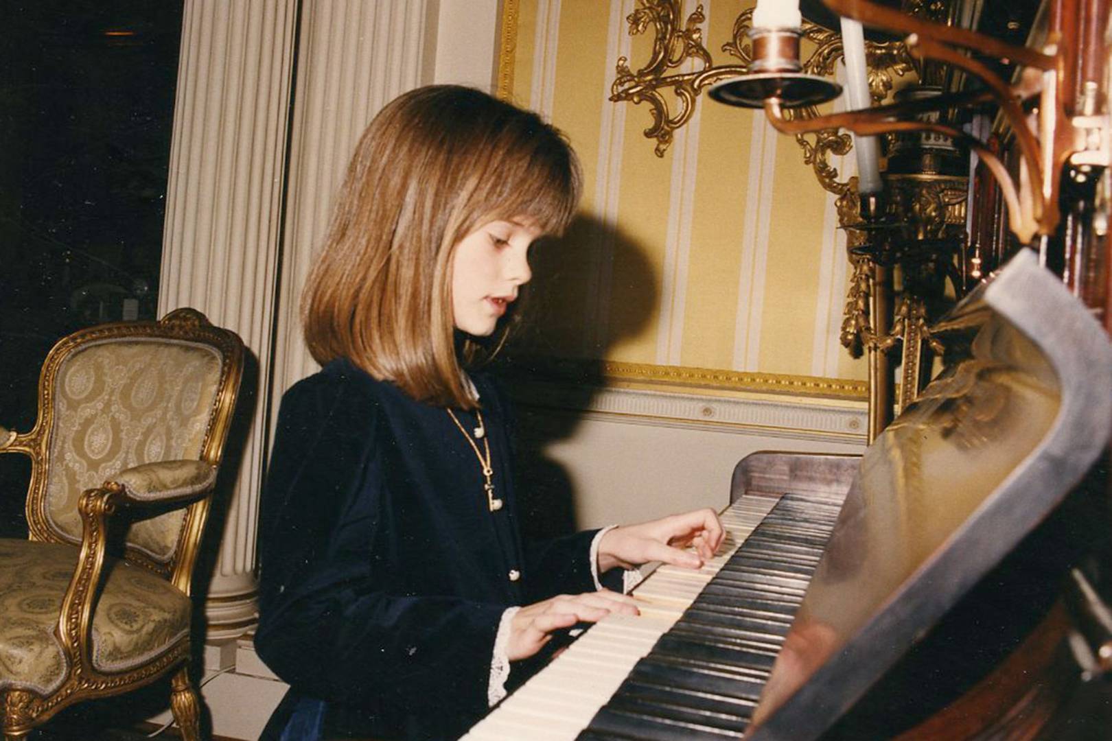 Mary Gaye Curzon and Christopher Shaw's wedding - Cressida Bonas & Lady ...