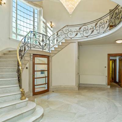 Inside Hamstone House in St George’s Hill, Surrey, the most glamorous ...