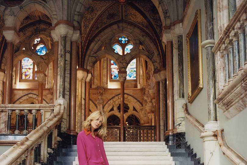 Meet the Marchioness of Bute and her daughter Lady Lola Crichton-Stuart ...