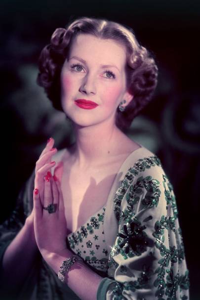 Raine Spencer, Diana, Princess of Wales's stepmother dies: life photos ...