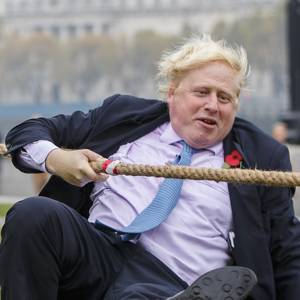Boris Johnson’s 8 best sporting moments - Boris Johnson tug of war ...