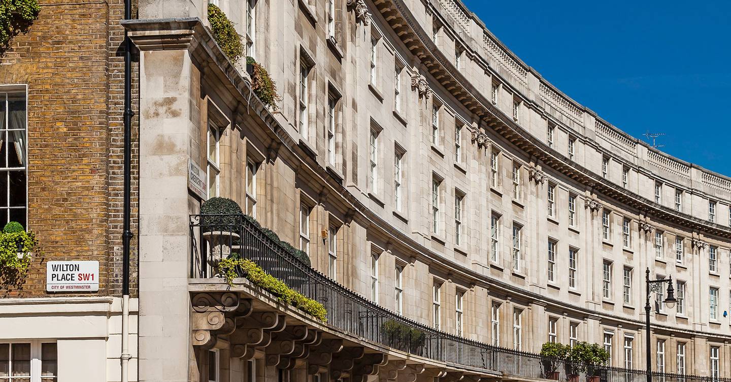 Belgravia townhouse that entertained neighbour Lord Mountbatten is on ...