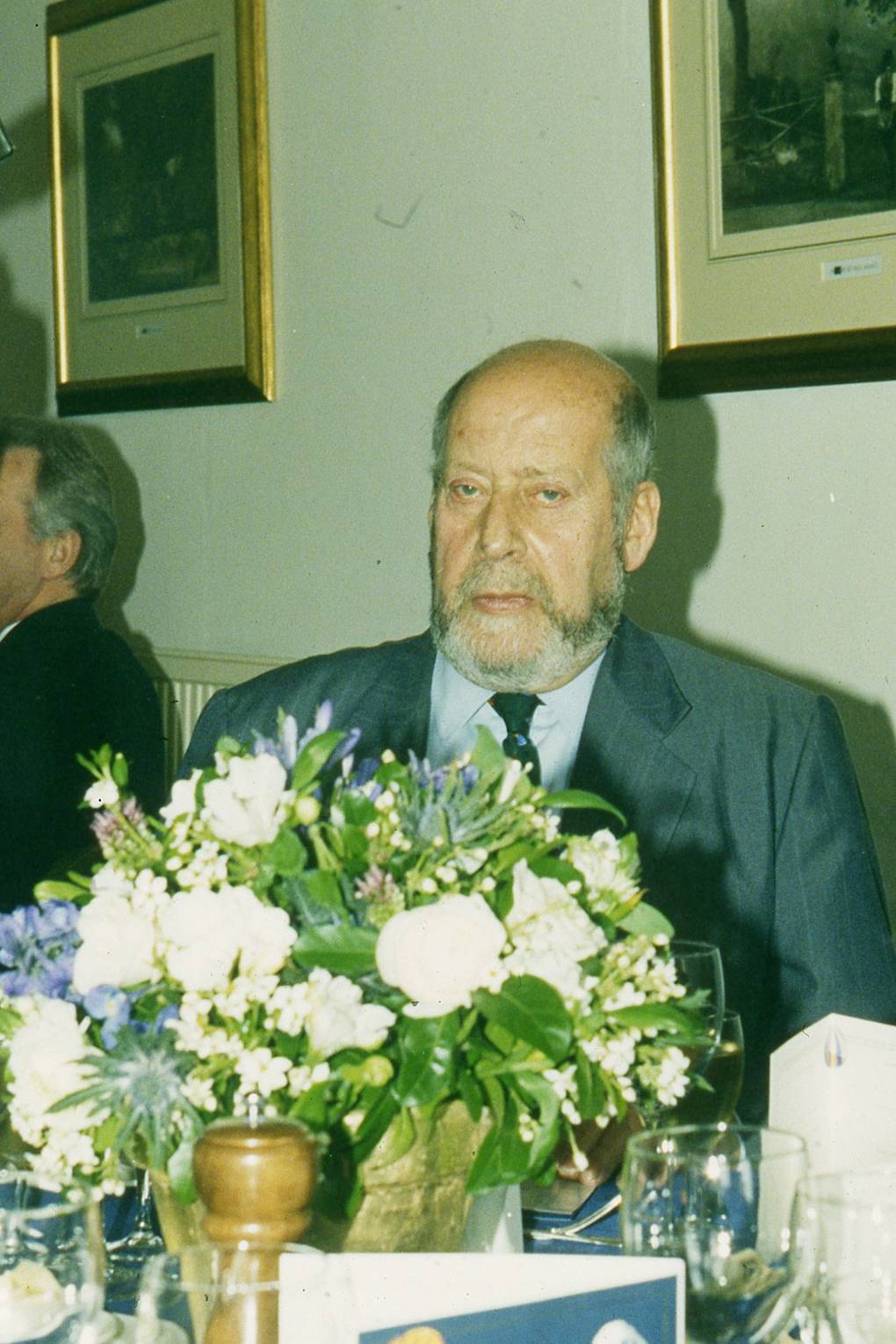 The Grand National - The Countess of Derby & Sir Piers Bengough ...