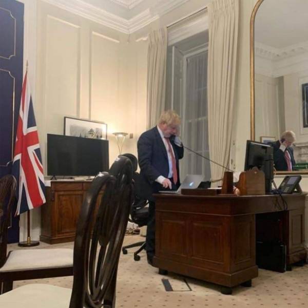 Inside 10 Downing Street, where Boris Johnson will be self-isolating ...