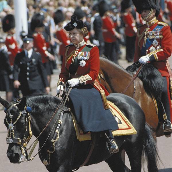 Riding royals a gallery - royals on horseback - vintage pictures of the ...