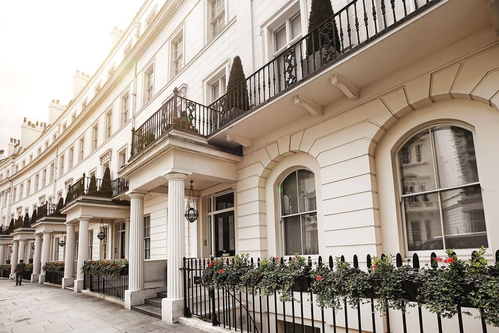 £60 million divorce deal settled between Simrin Choudhrie and heir to ...