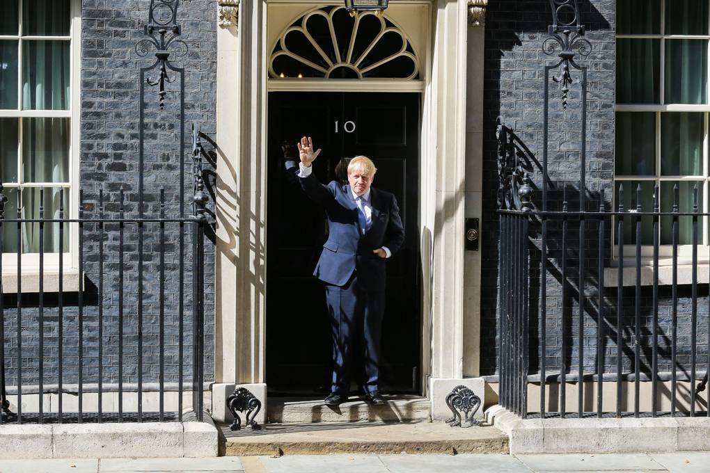 Inside 10 Downing Street, where Boris Johnson will be self-isolating ...