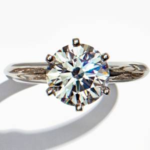 Emerald and diamond engagement rings: Tatler edit 2018 | Tatler