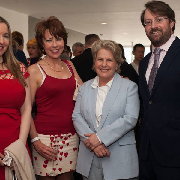 Sandi Toksvig - Wife & Marriage - Bystander photos | Tatler