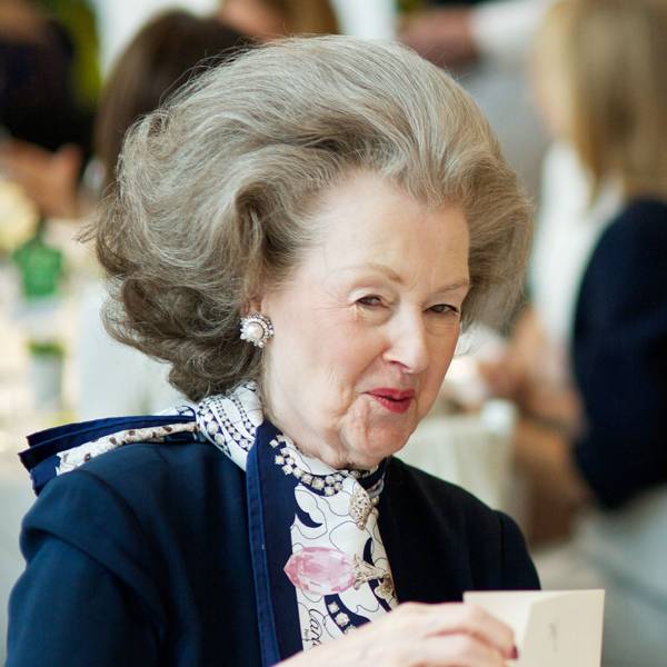 Raine Spencer, Diana, Princess of Wales's stepmother dies: life photos ...