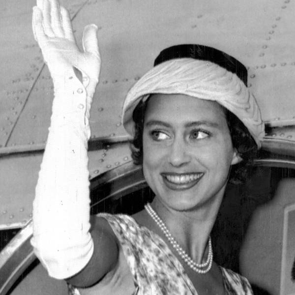 Princess Margaret - Wedding dress, tiaras & family - Photos & Images ...