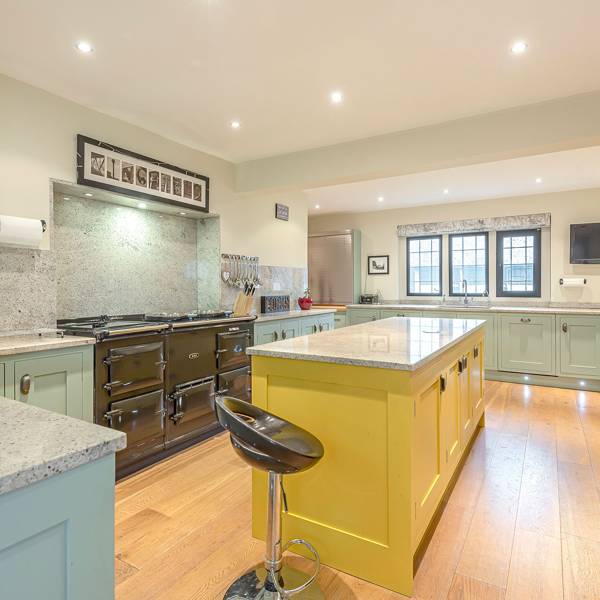 White Horse Stables, the former home of Frankie Dettori in Stetchworth ...