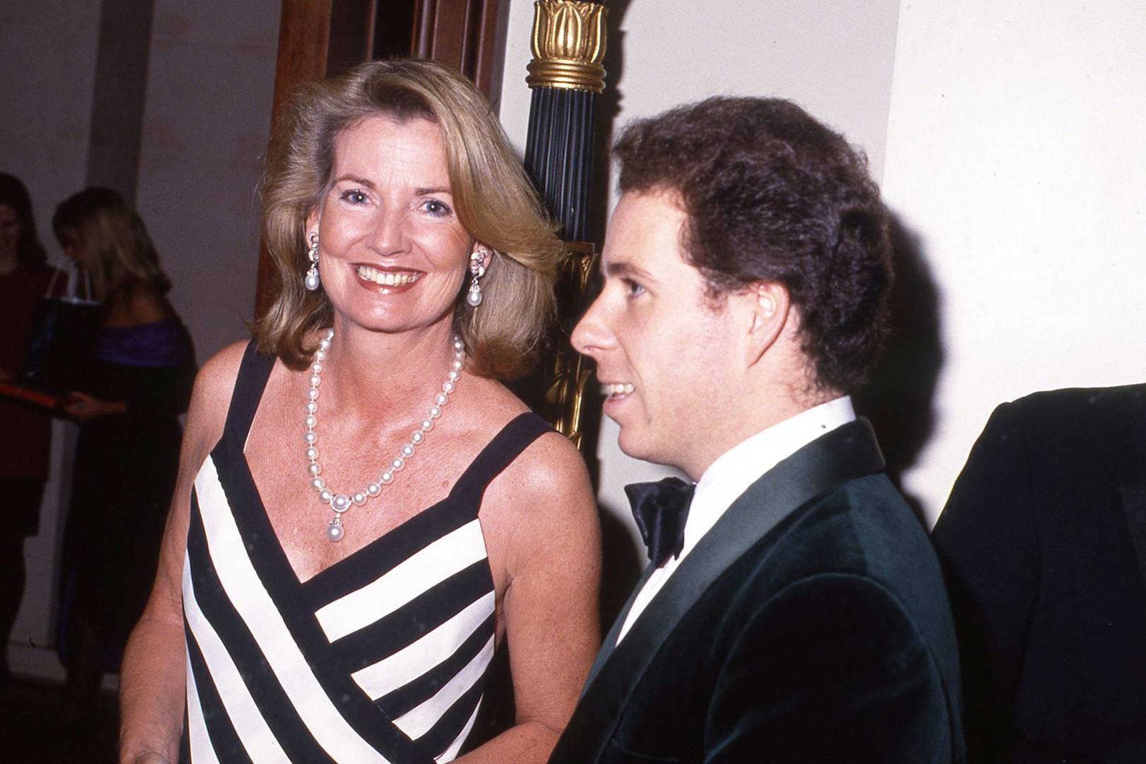 Ned Ryan's 60th birthday - Bystander photos - Elle Macpherson & Hilary ...