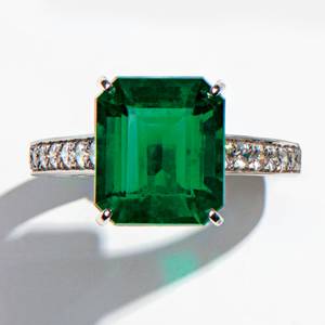 Emerald and diamond engagement rings: Tatler edit 2018 | Tatler