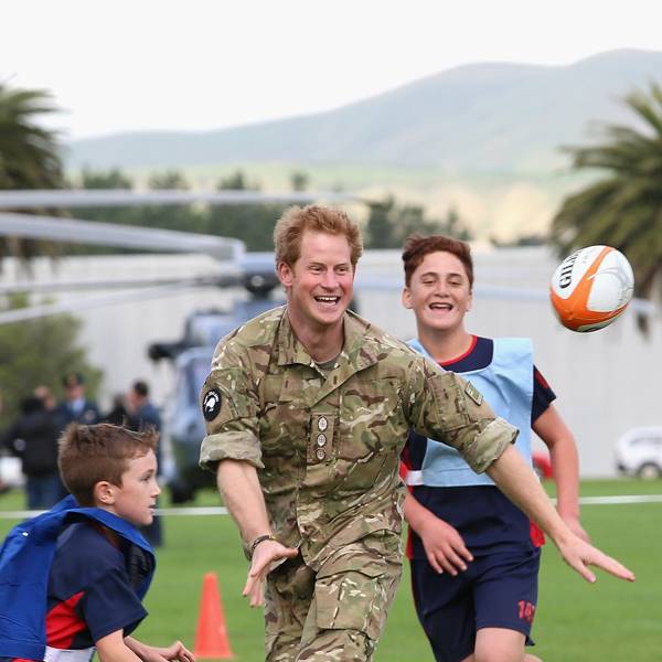 Royals and their rugby balls - Royals playing rugby, Prince Harry ...