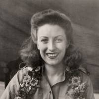 Dame Vera Lynn, the forces’ sweetheart, dies aged 103 – and the Queen ...