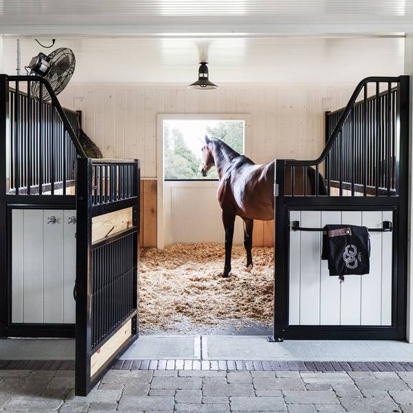 Stables: High Design for Horse and Home by Oscar Riera Ojeda and Victor ...